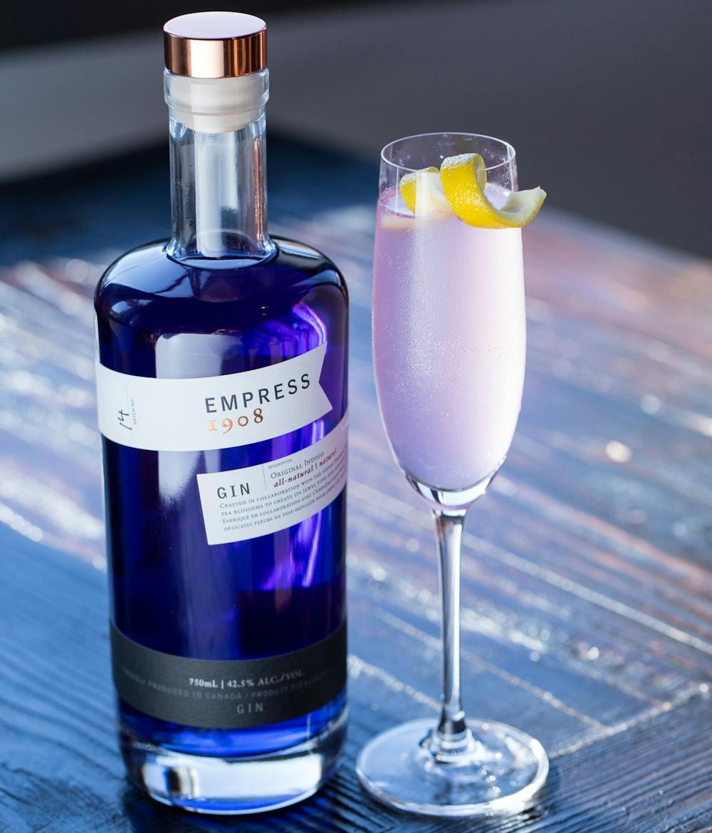 Empress 1908 Original Indigo Gift Set with 2 flute glasses :: Gin